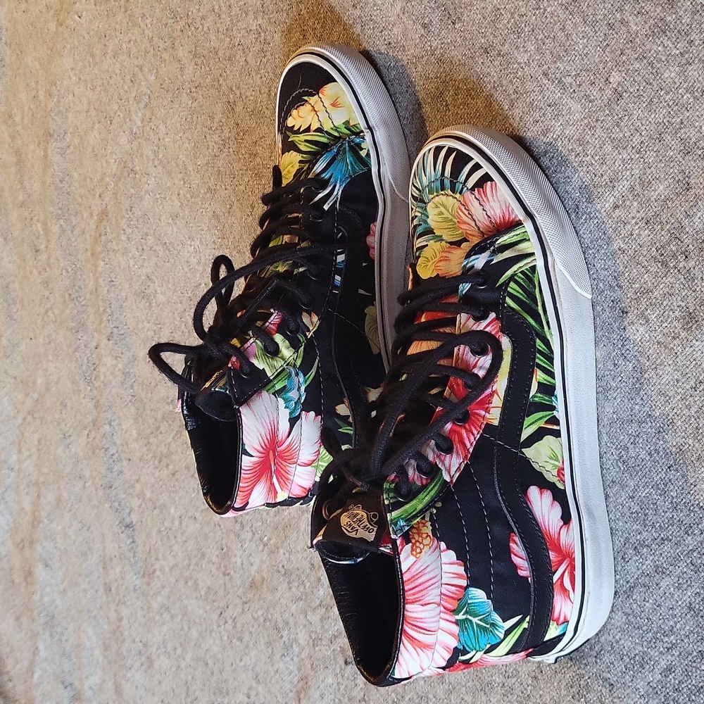 Vans Hightop Hawaiian Floral Design Skateboard Shoes,… - Gem